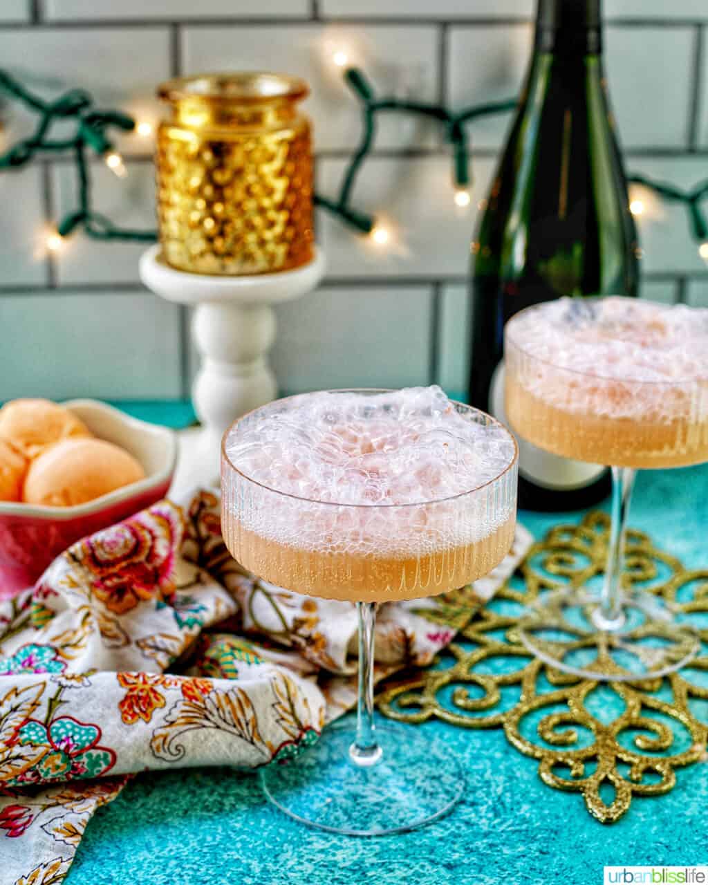 Champagne Floats - Urban Bliss Life