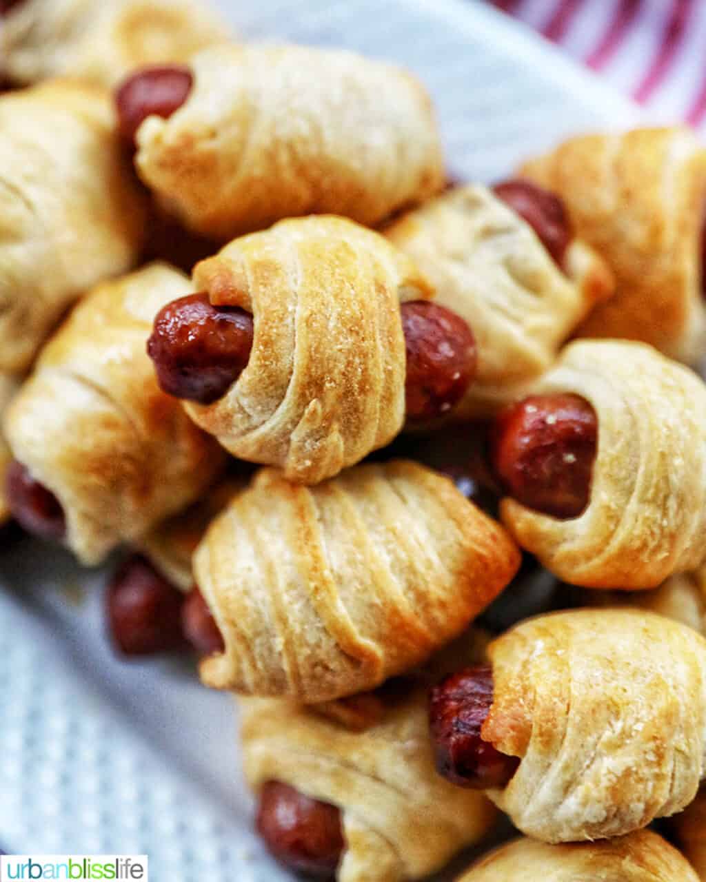 Football Party Finger Food: 50+ Winning Game Day Recipes