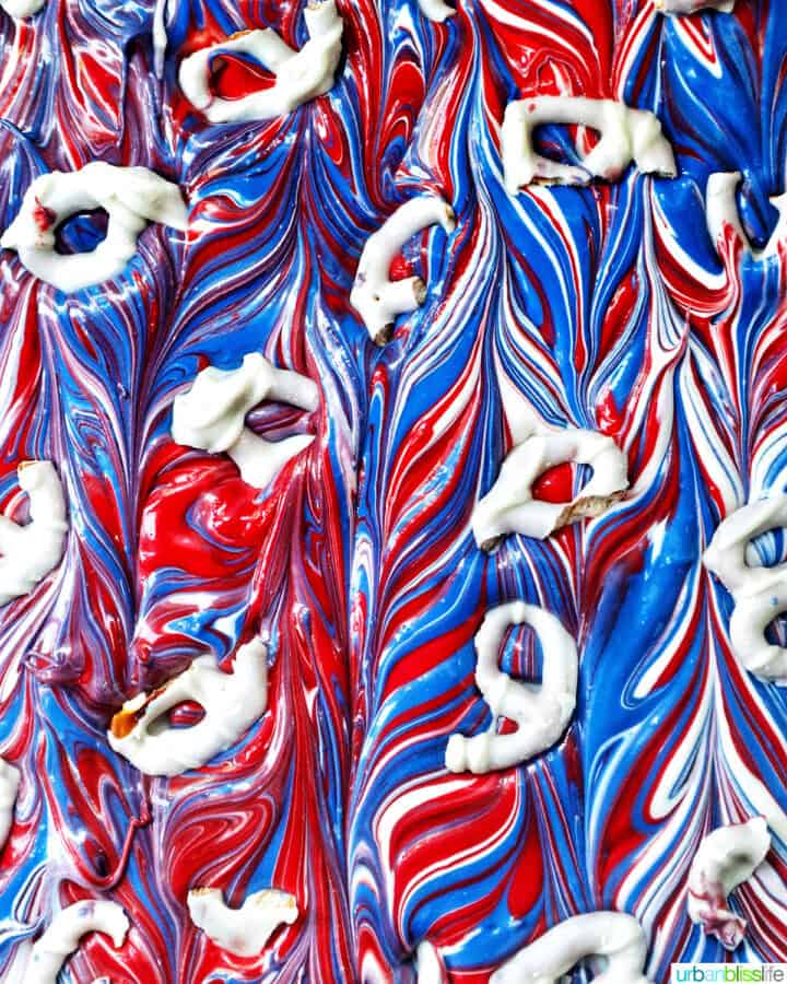 Patriotic Red, White, and Blue Bark Recipe (Easy and Festive) - Urban ...