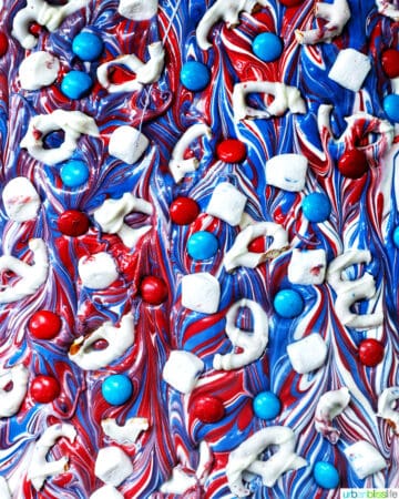 Patriotic Red, White, and Blue Bark Recipe (Easy and Festive) - Urban ...